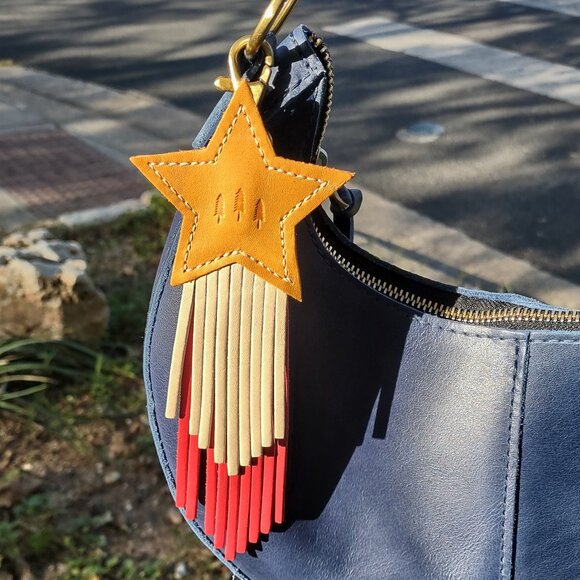 Portland Leather | Bags | Portland Leather Nora Shoulder Bag Purse Hobo ...